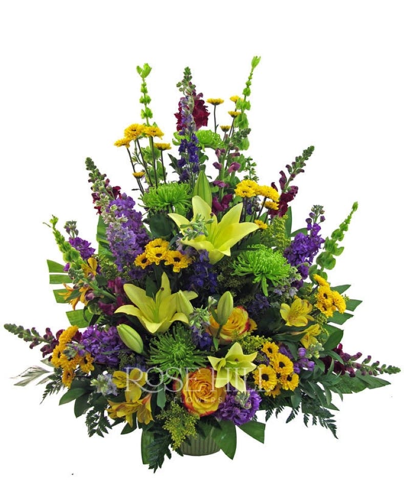 In Loving Memory Sympathy Basket - Rose Hill Florist